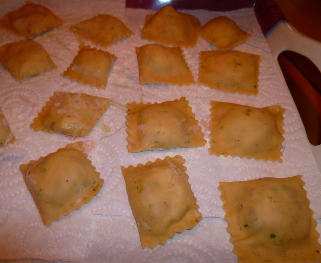 Ravioli met ham kaas vulling - Proeven en Ruiken